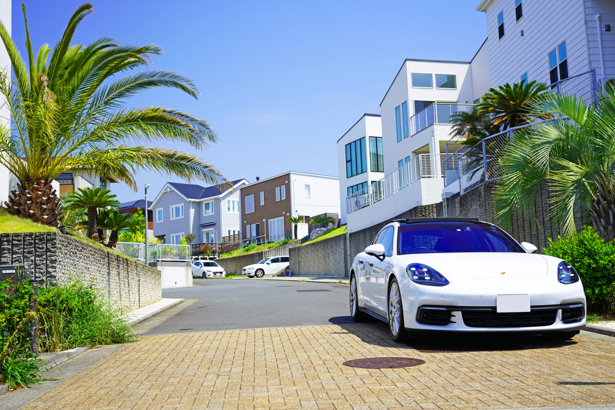 ABOUT US - Es Factory BLOG