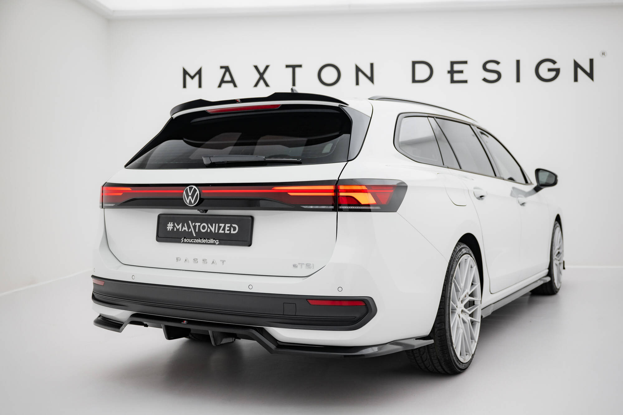 製品紹介：Maxton Design UK／VW パサート (B9)専用 エアロパーツ - Es Factory BLOG